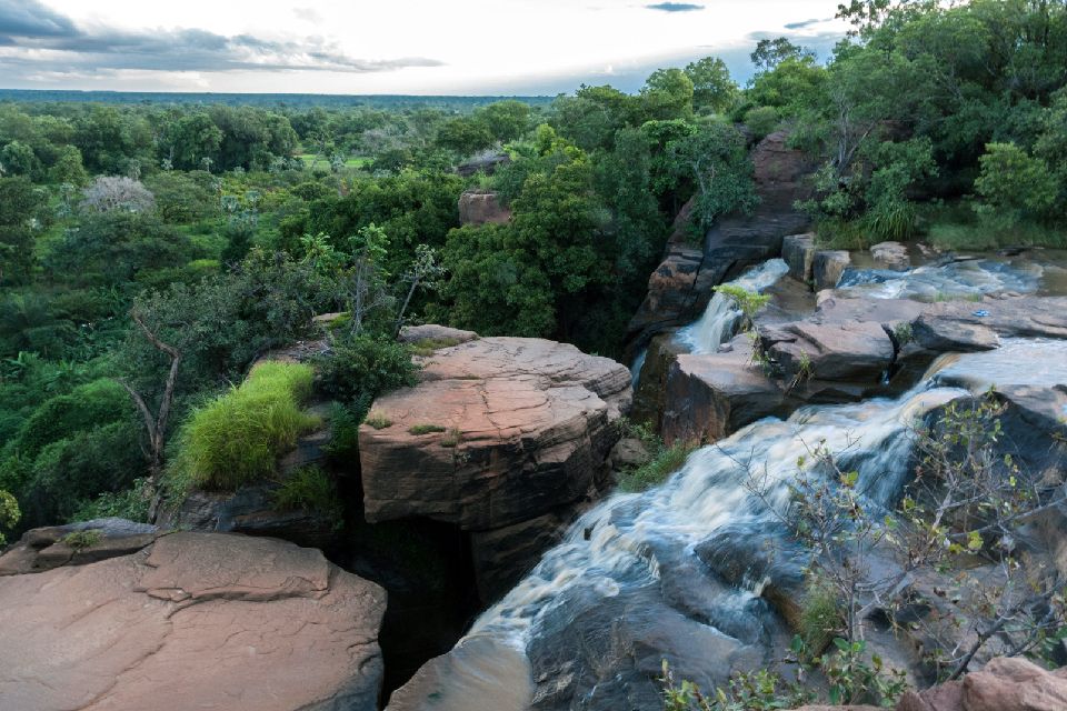 Découvrez Les chutes de Banfora - APIE NEWS