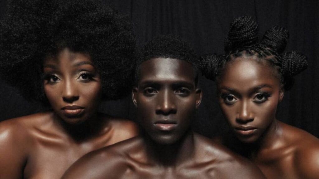 Ewa Afrika highlights African fashion - APIE NEWS