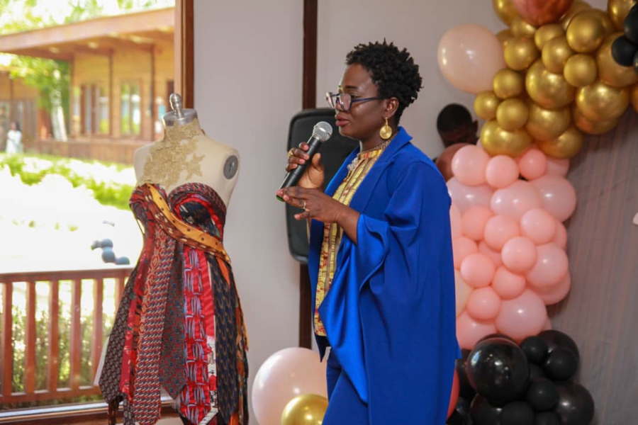 Une Styliste Modéliste Veut Redynamiser Le Secteur De La Mode En Côte d ...