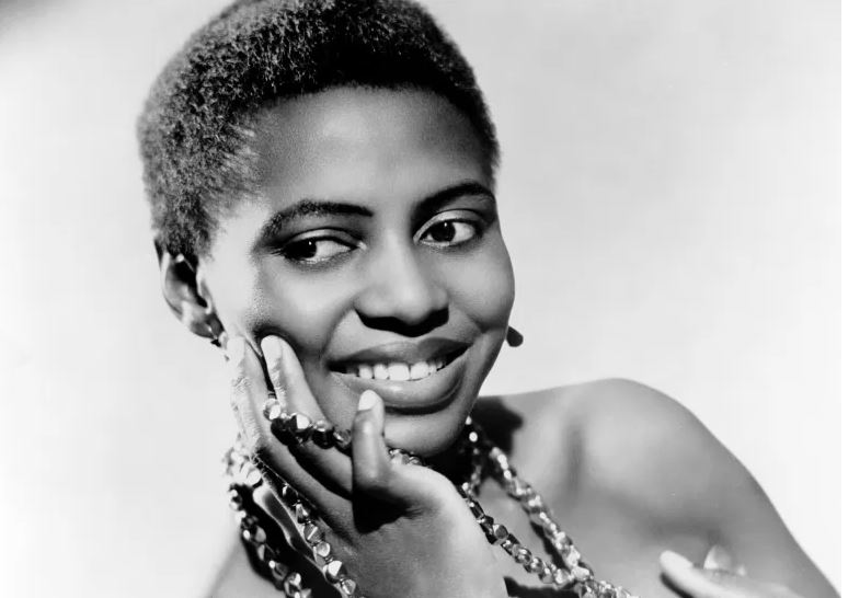 Why Shouldn’t Power Be Black? : Biography of Miriam Makeba - APIE NEWS